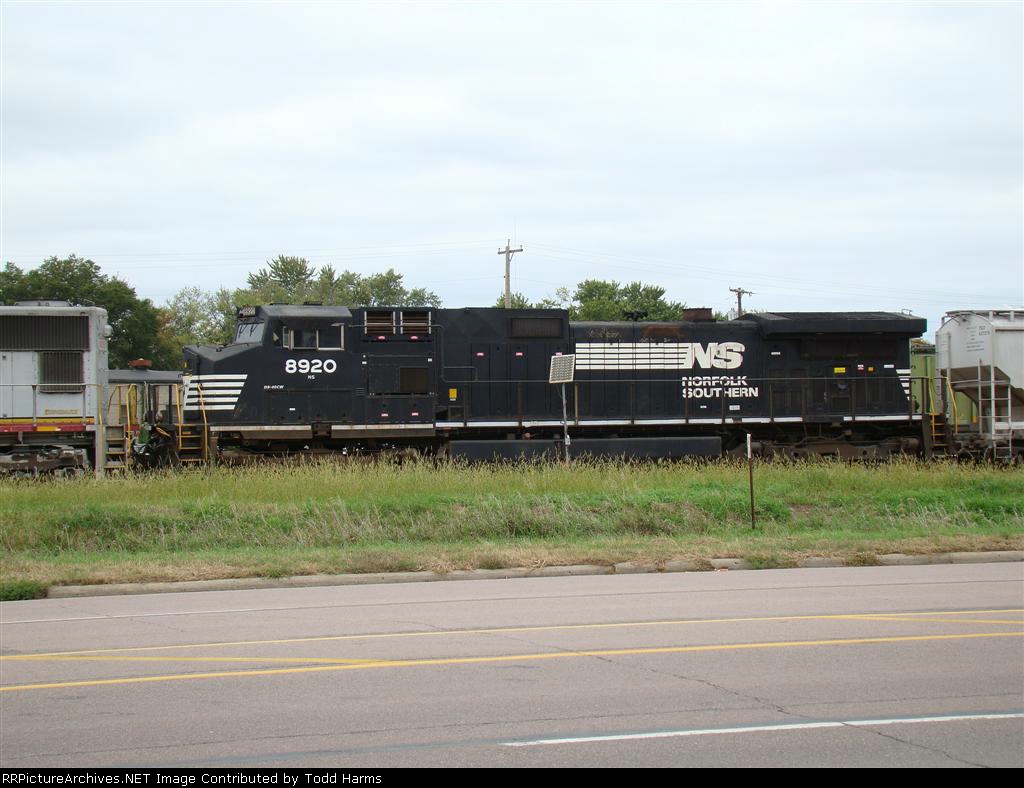 NS 8920